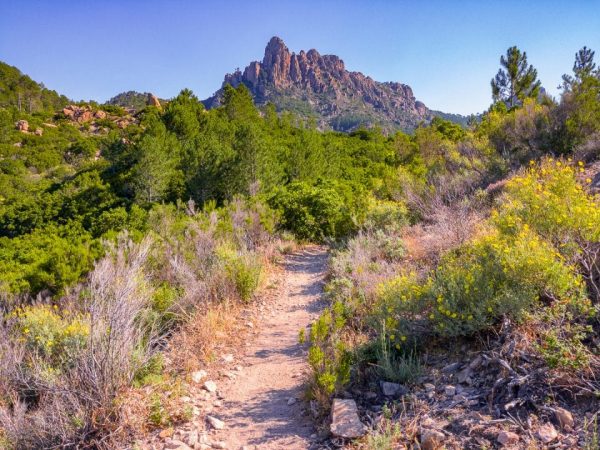 GR20 : topo des étapes jour par jour et conseils